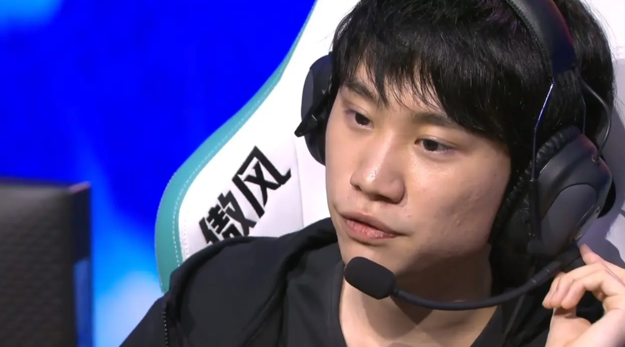 差一点就给阿水打辅助了！Doinb直播透露：S9被挖去转辅助位_英雄联盟焦点关注_英雄联盟专区_叶子猪游戏网